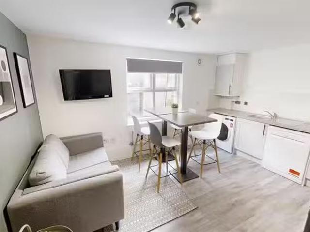 4 bedroom flat for rent in F1, 7 Piccadilly Place, BA1