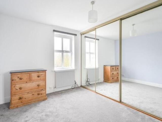 4 bedroom flat for rent in Garnet Walk, Beckton, London, E6