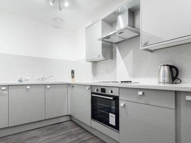 4 Bedroom Flat For Rent In Grange, Edinburgh