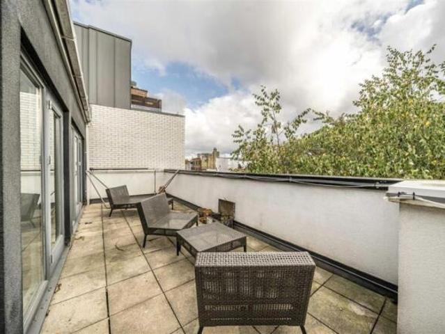 4 bedroom flat for rent in, Hackney Road, E2