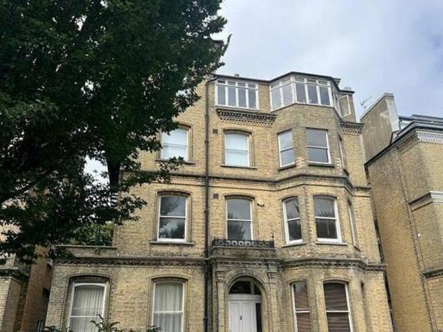 4 Bedroom Flat For Rent In Hove, East Sussex