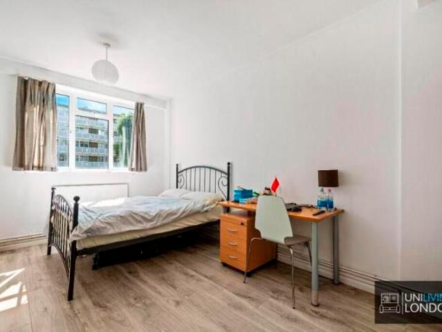 4 bedroom flat for rent in Inwood Court, Rochester Square, NW1