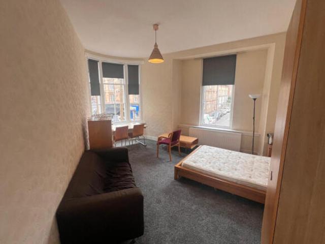 4 bedroom flat for rent in Kent Road, Finnieston HMO, G3