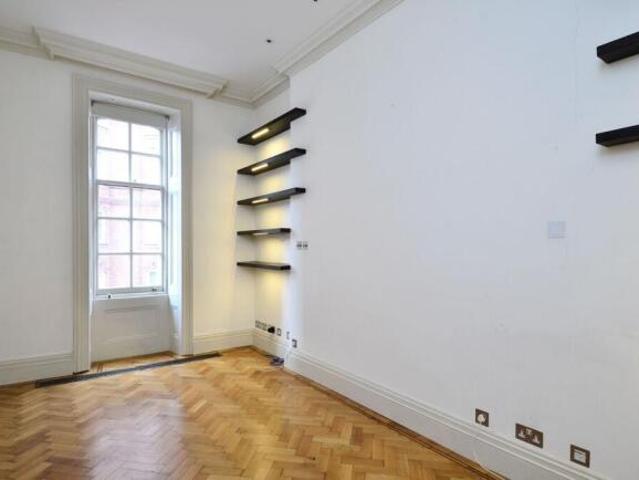 4 bedroom flat for rent in Kensington Gore, South Kensington, London, SW7