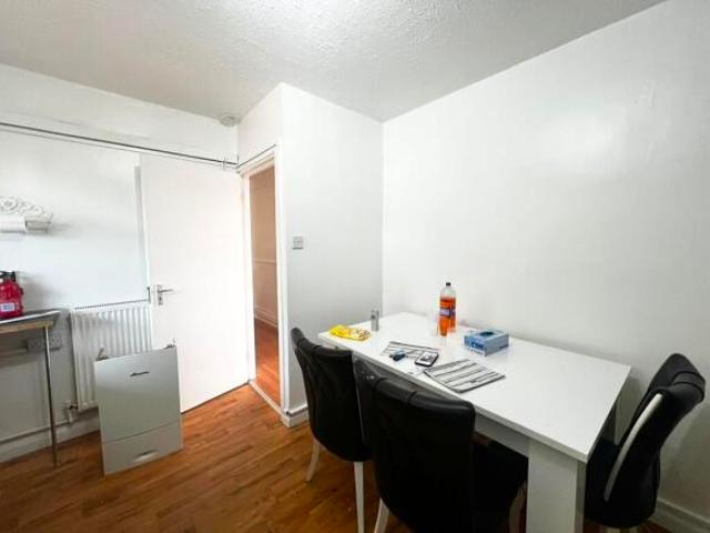 4 bedroom flat for rent in Kyverdale Road, N16