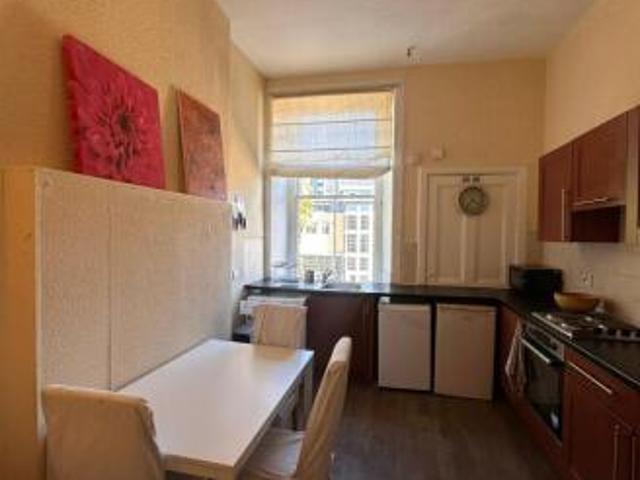 4 bedroom flat for rent in Lauriston Gardens, Edinburgh, EH3