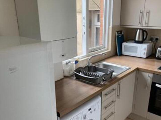 4 Bedroom Flat For Rent In Leamington Spa, Warwickshire