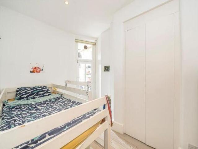 4 bedroom flat for rent in Lissenden Gardens, Gospel Oak, NW5