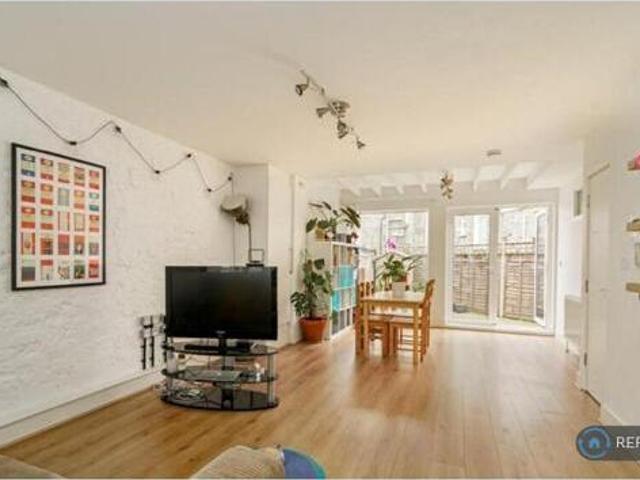 4 Bedroom Flat For Rent In London
