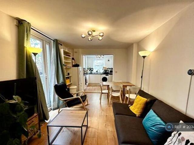 4 Bedroom Flat For Rent In London