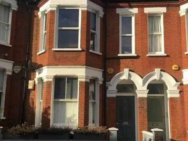 4 Bedroom Flat For Rent In London