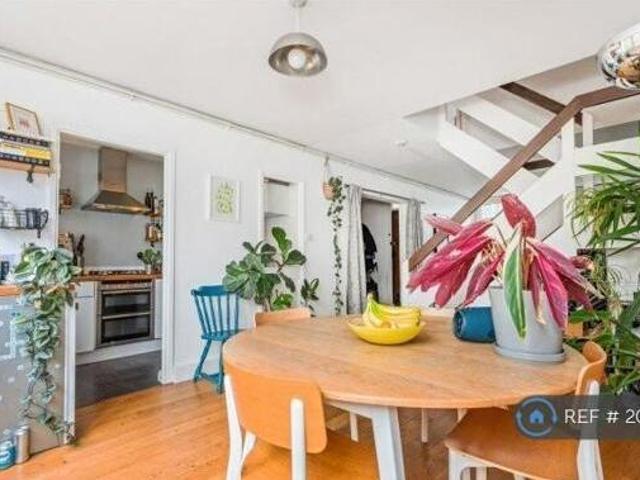 4 Bedroom Flat For Rent In London