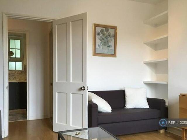 4 Bedroom Flat For Rent In London