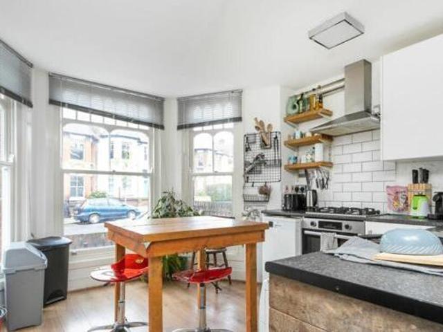 4 Bedroom Flat For Rent In London