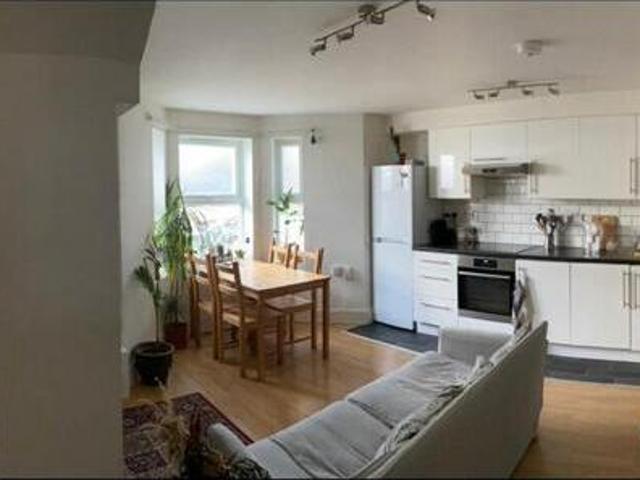 4 Bedroom Flat For Rent In London