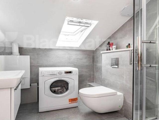 4 bedroom flat for rent in Lotus Mews, Archway / Finsbury Park N19