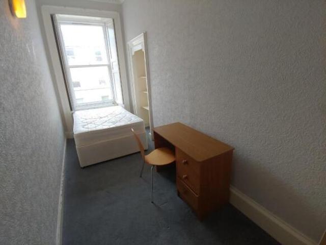 4 bedroom flat for rent in Lothian Road, Edinburgh, EH3