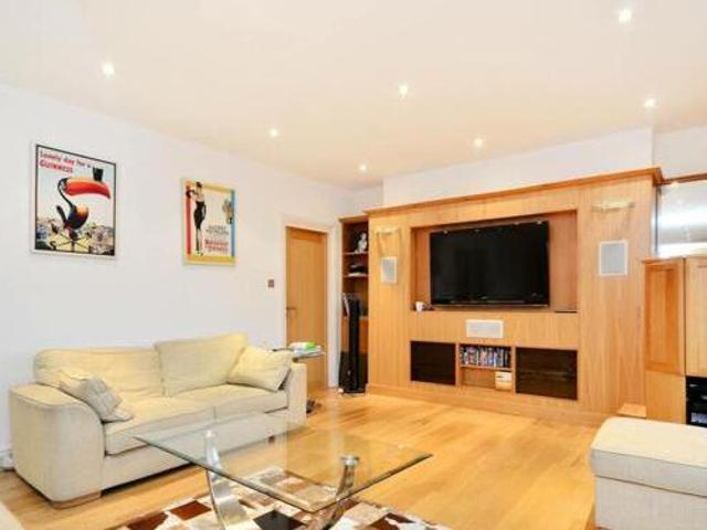 4 Bedroom Flat For Rent In Marylebone, London