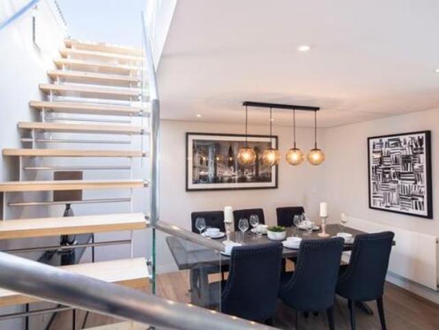 4 bedroom flat for rent in Merchant Square, Paddington, W2