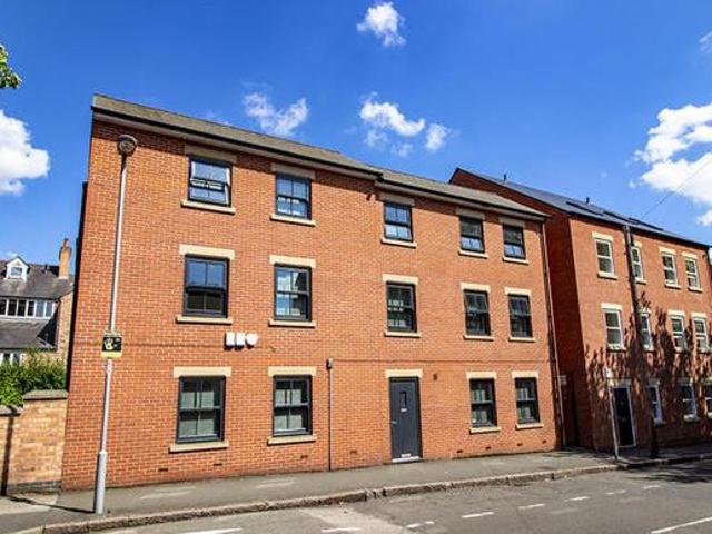 4 Bedroom Flat For Rent In North Sherwood Street