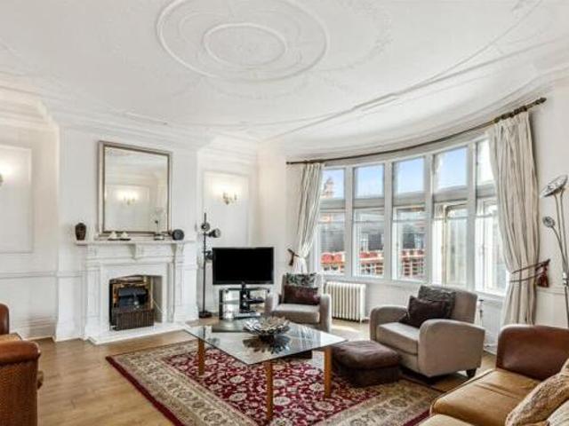 4 Bedroom Flat For Rent In Old Court Place