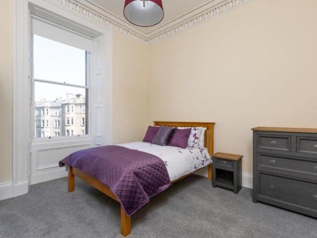 4 bedroom flat for rent in Polwarth Gardens, Polwarth, Edinburgh, EH11