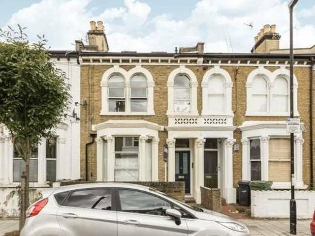 4 bedroom flat for rent in Plato Road Brixton SW2