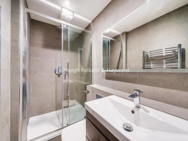 4 bedroom flat for rent in Rotherhithe Old Road, London, SE16