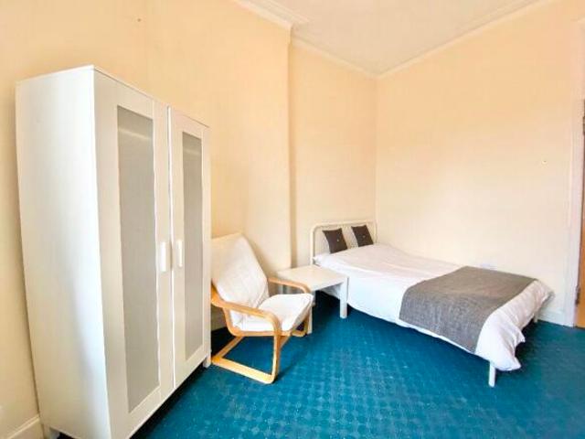 4 bedroom flat for rent in Rupert Street, Woodlands, Glasgow, G4