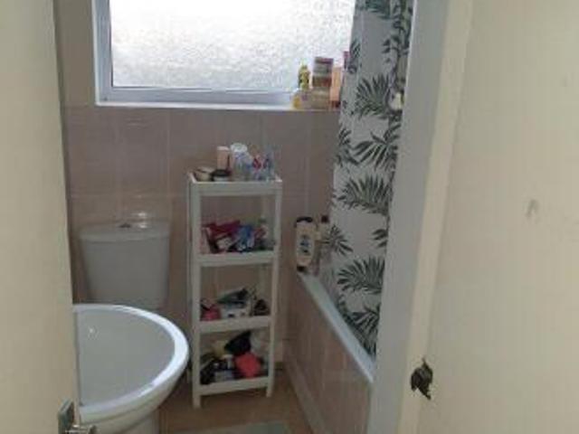 4 bedroom flat for rent in Saint Stephen's Court, CT2