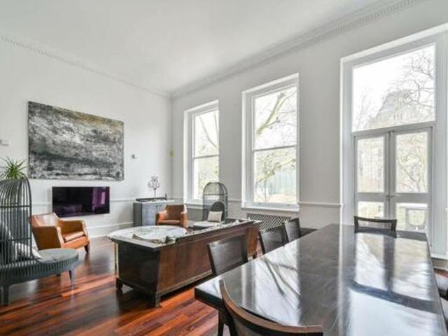 4 Bedroom Flat For Rent In South Kensington, London
