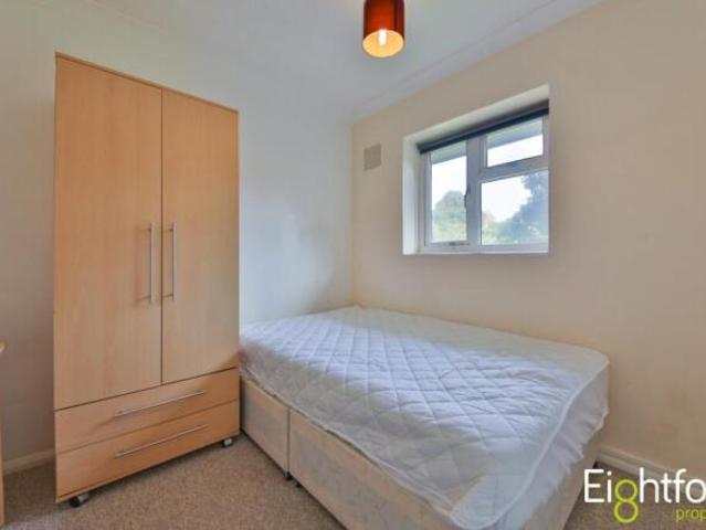 4 bedroom flat for rent in Southmount, Brighton, BN1