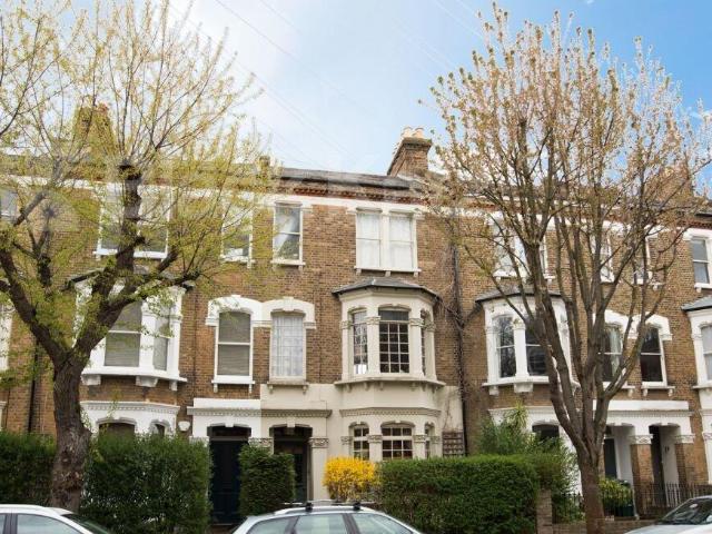 4 bedroom flat for rent in St Johns Villas, Holloway / Archway N19