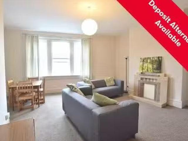 4+ bedroom flat/apartment to rent in Wellsway, Bath, Somerset.