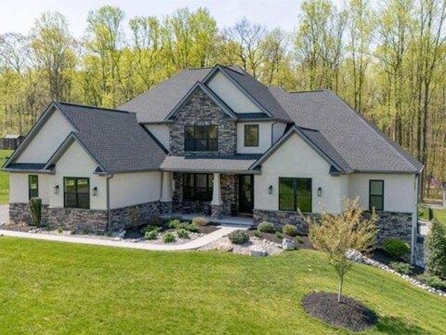 4 bedroom, Fleetwood PA 19522 103603156