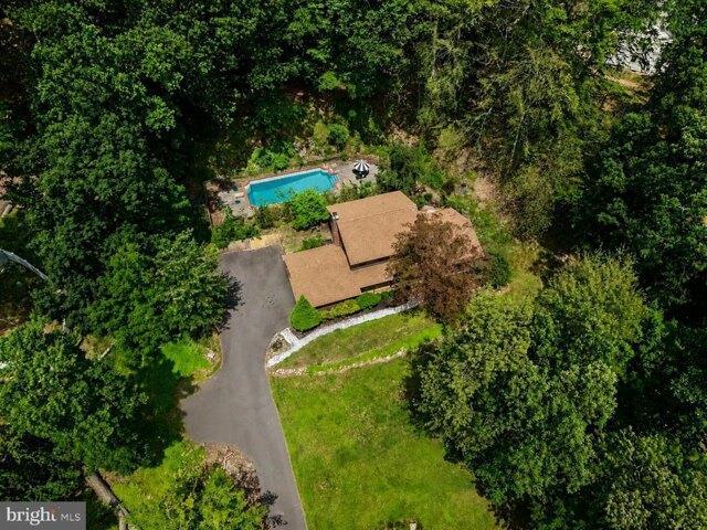 4 bedroom, Flemington NJ 08822 105279032