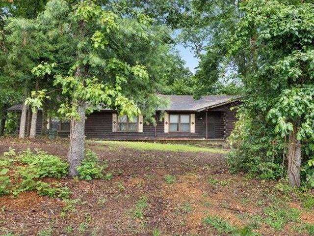4 bedroom, Florence AL 35634 LS92675366