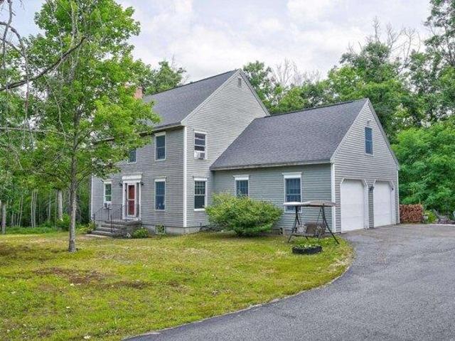 4 bedroom, Fryeburg ME 04037 104114184