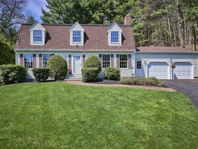 4 bedroom, Framingham MA 01701 102583208