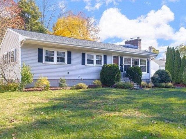 4 bedroom, Framingham MA 01701 102213882