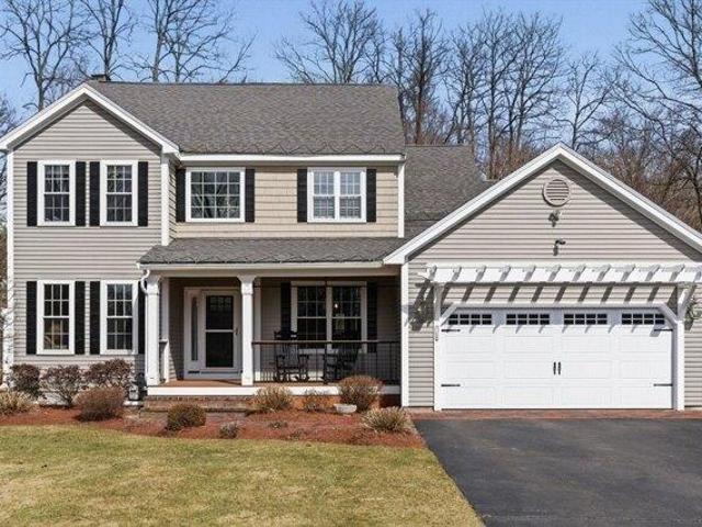 4 bedroom, Framingham MA 01701 102370816