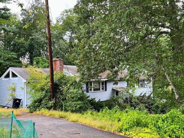 4 bedroom, Framingham MA 01701 104654316