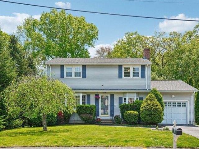 4 bedroom, Framingham MA 01701 104761783