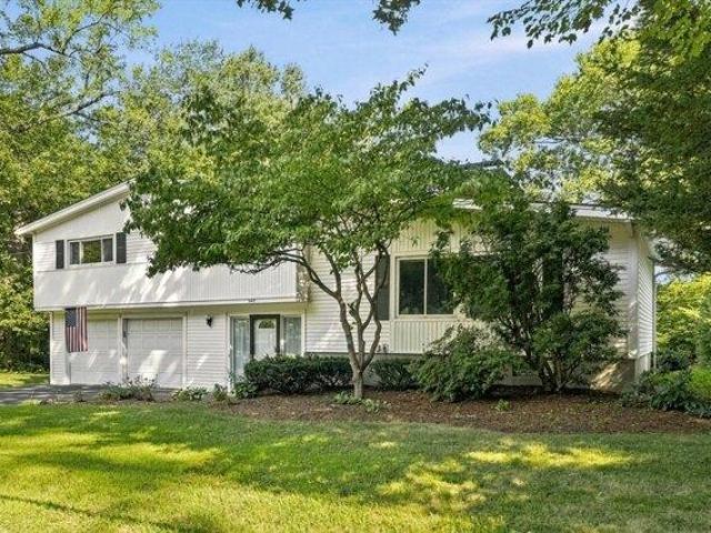 4 bedroom, Framingham MA 01701 105081954