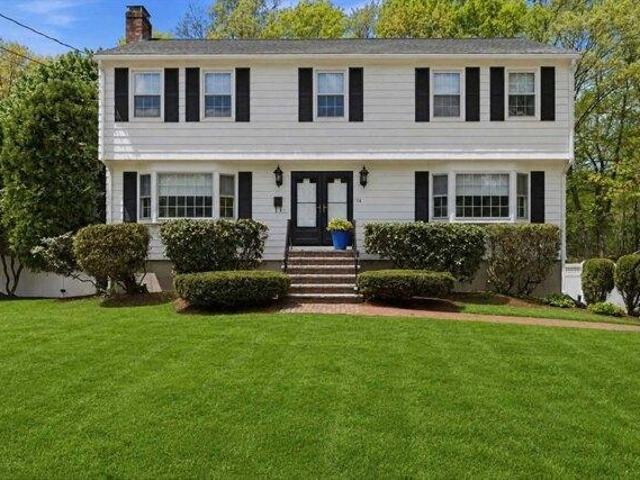 4 bedroom, Framingham MA 01701 LS102632713