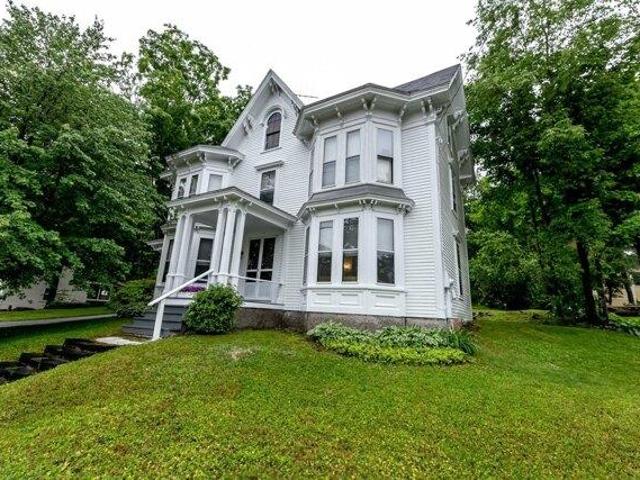 4 bedroom, Francestown NH 03043 104607925