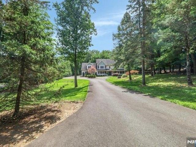 4 bedroom, Franklin Lakes NJ 07417 104849951