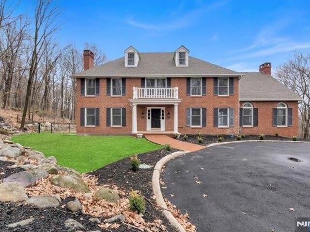 4 bedroom, Franklin Lakes NJ 07417 104869683