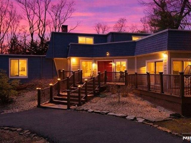4 bedroom, Franklin Lakes NJ 07417 101998557