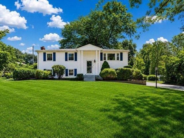 4 bedroom, Franklin MA 02038 104690832